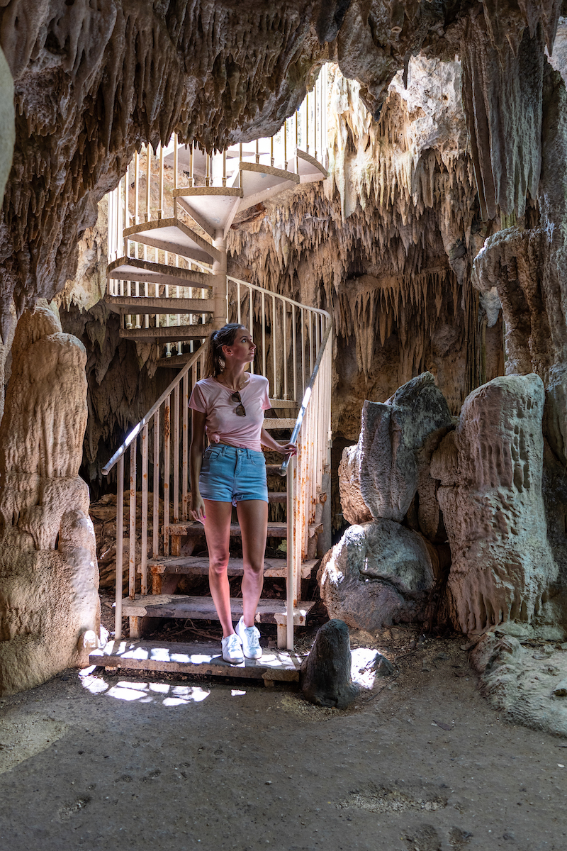 Exploring the Cayman Crystal Caves in Grand Cayman • Jetset Jansen