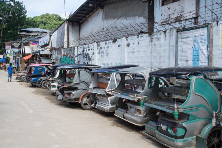 How to Get to Boracay Island in the Philippines • Jetset Jansen